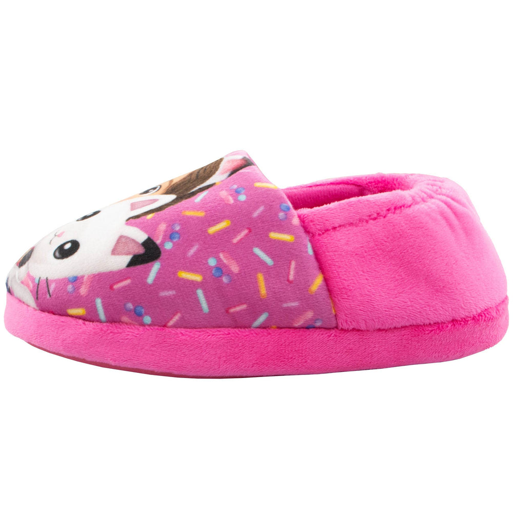 Gabby's Dollhouse Slippers | Girls Fluffy Slippers | Character.com