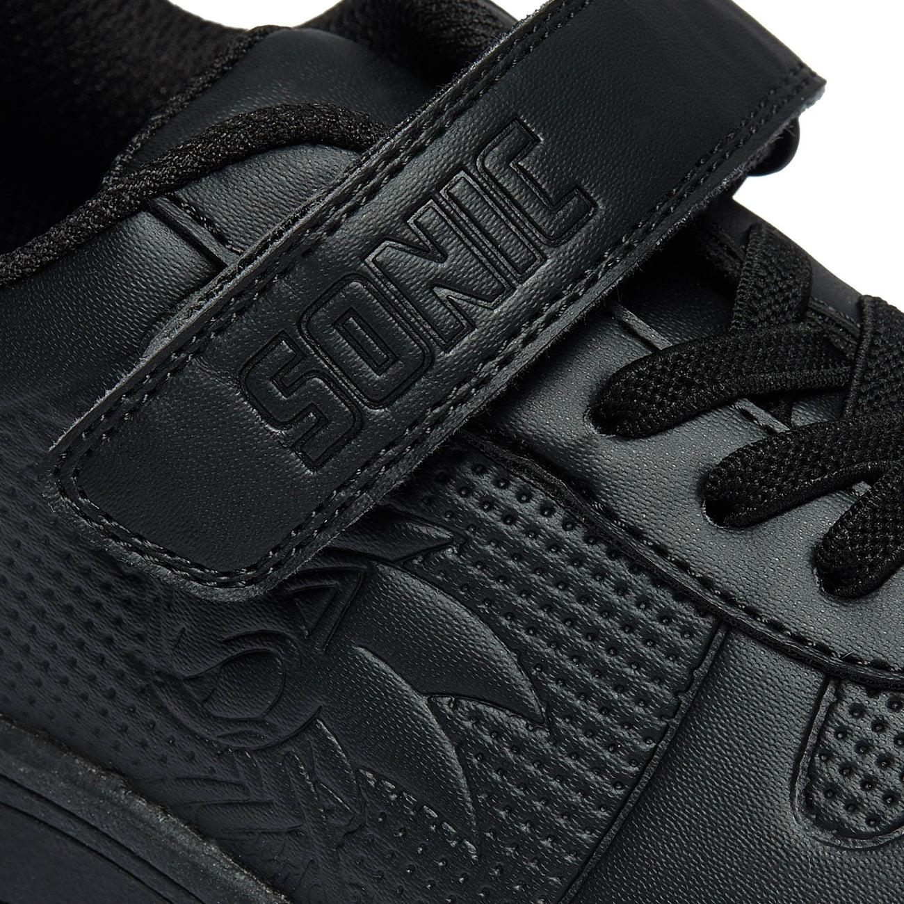 Sonic School Shoes | Boys Trainers | Character.com